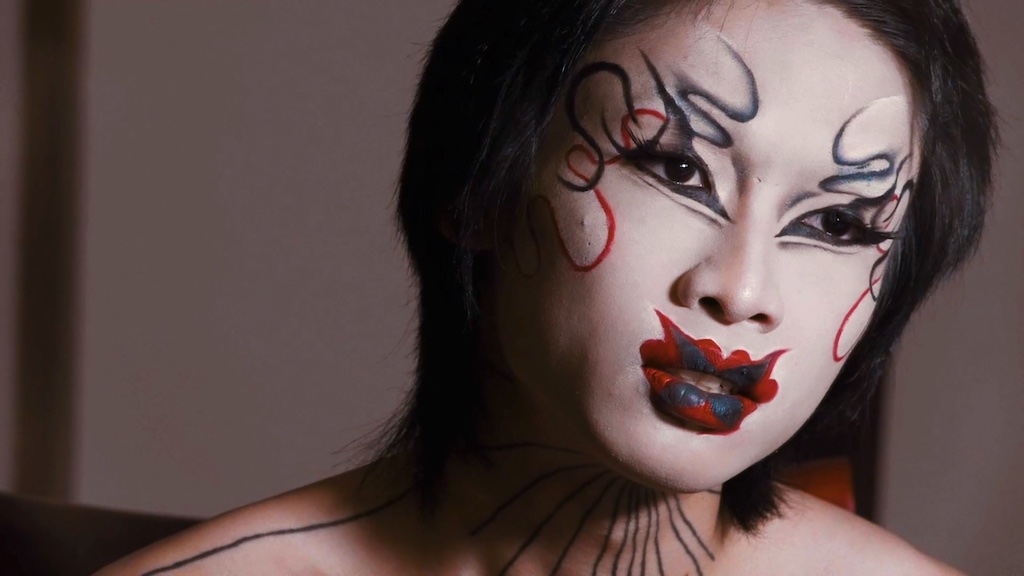 The Last Year of Darkness – a loving portrait of a gay bar